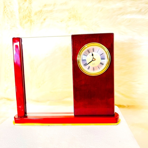 Stuart Austin quartz watch | Wall Decor | Vintage Stuart Austin Quartz ...